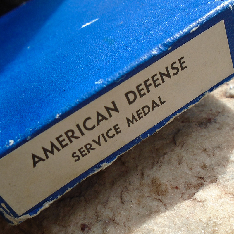 NW4284 –Medalhas de Defesa da América com Clasp “FOREIGN SERVICE ...